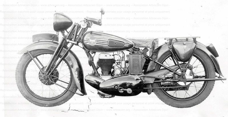 350cc HC4 1948 gauche - TERROT ARBRACAM DIJON
