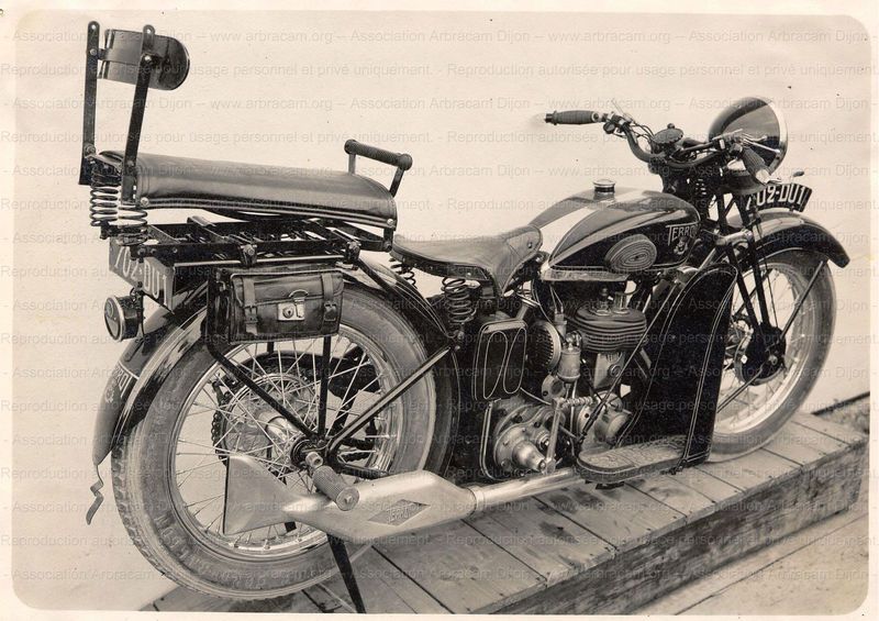 500cc RL 1931 arrière droit - TERROT ARBRACAM DIJON