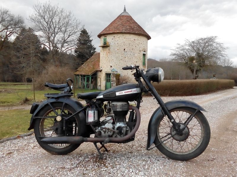 Une TerroT 500 RGST morvandelle - TERROT ARBRACAM DIJON : motos Terrot ...